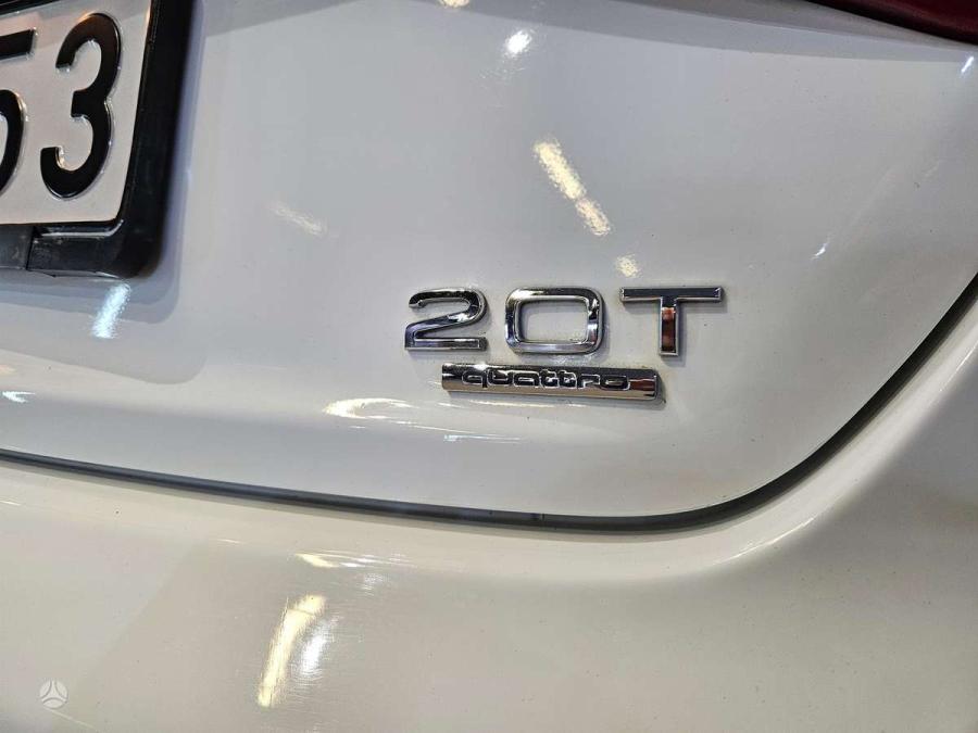 White Audi A4 2011 in Vilnius, with an engine capacity of 1.98 L and mileage of 172 thousand km for 5200 €, photo 8 on AUTOMOTO.COM.LV