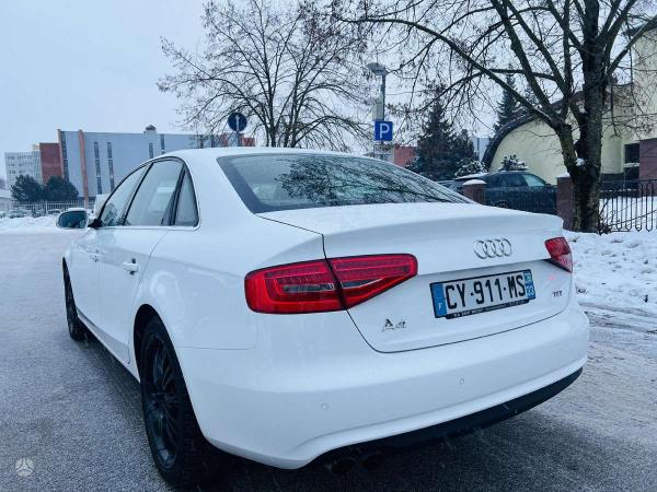 Balts Audi A4 2012 Kauņa, ar dzinēja tilpumu 1.97 L un nobraukumu 232 tūkst. km par 9500 €, foto 2 vietnē AUTOMOTO.COM.LV