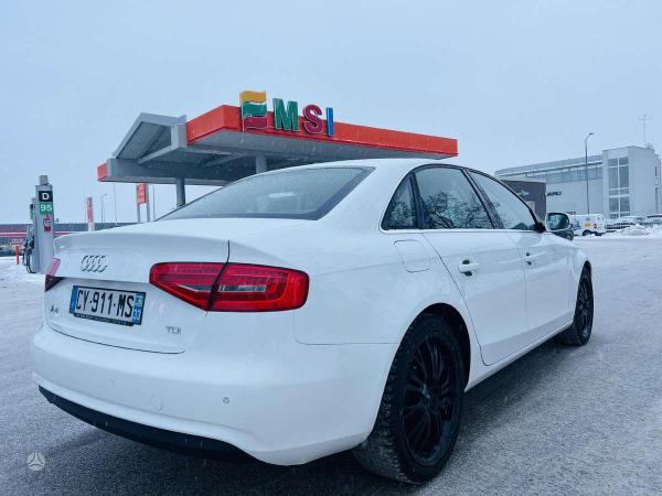 Balts Audi A4 2012 Kauņa, ar dzinēja tilpumu 1.97 L un nobraukumu 232 tūkst. km par 9500 €, foto 5 vietnē AUTOMOTO.COM.LV