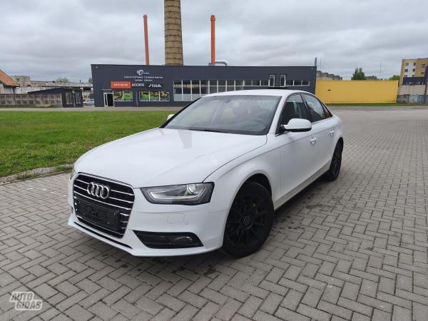 Balts Audi A4 2012 Jurbarkas, ar dzinēja tilpumu 2.00 L un nobraukumu 272 tūkst. km par 6500 €, foto 2 vietnē AUTOMOTO.COM.LV