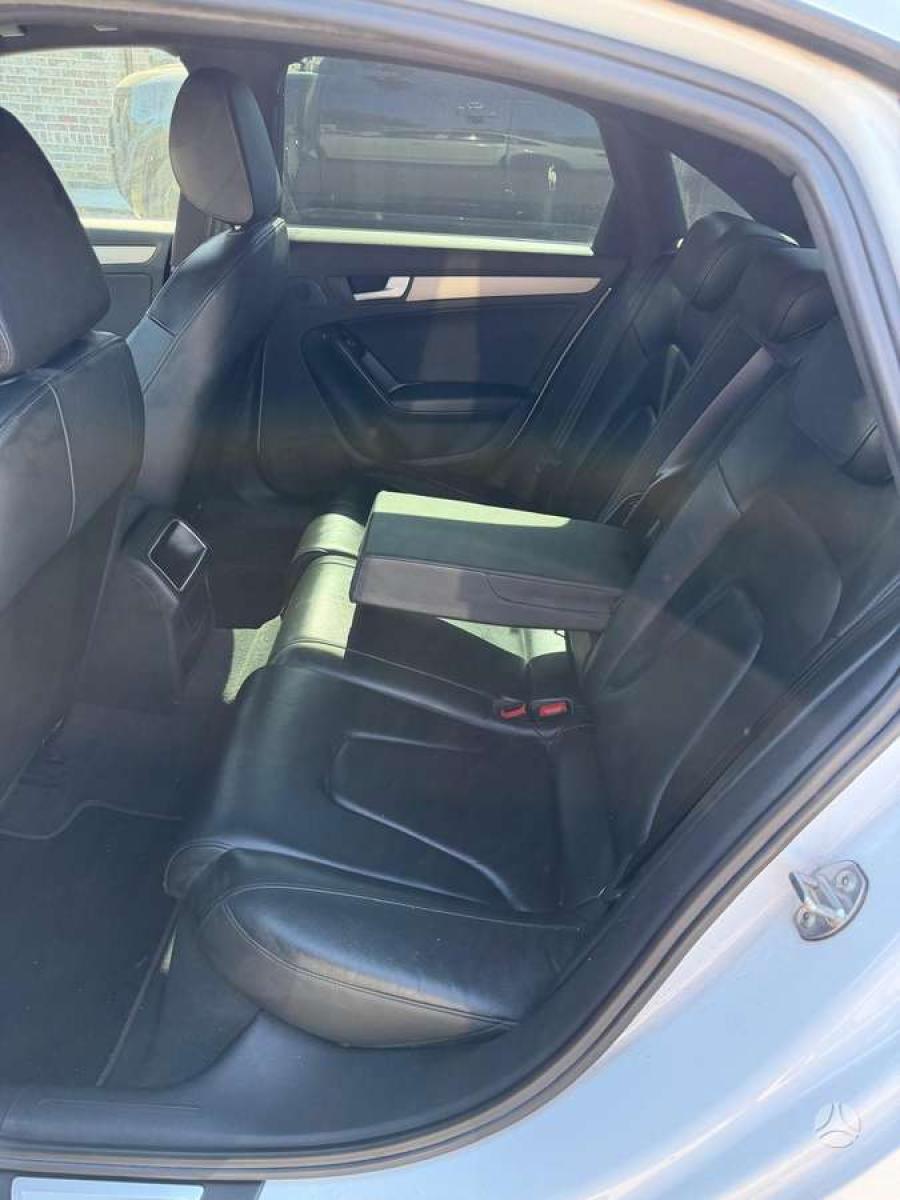 Balts Audi A4 2012 Ukmergė, ar dzinēja tilpumu 1.80 L un nobraukumu 167 tūkst. km par 4650 €, foto 10 vietnē AUTOMOTO.COM.LV