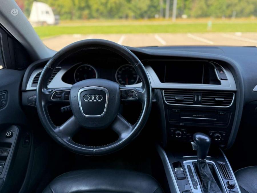 Balts Audi A4 2012 Klaipėda, ar dzinēja tilpumu 2.00 L un nobraukumu 150 tūkst. km par 7980 €, foto 17 vietnē AUTOMOTO.COM.LV