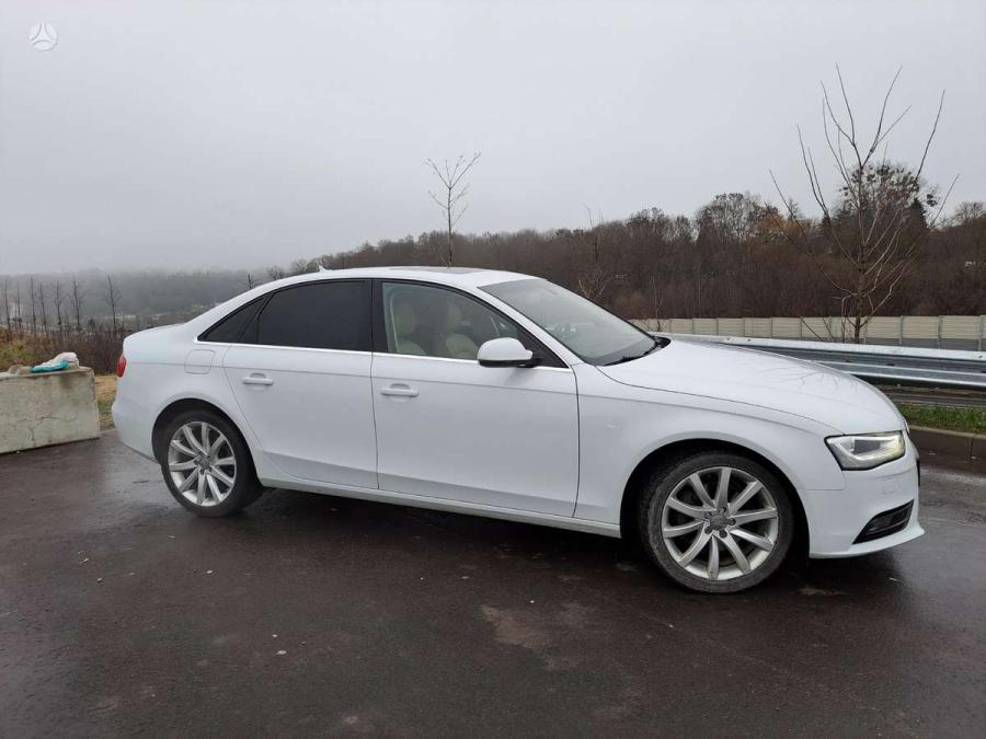Balts Audi A4 2013 Kauņa, ar dzinēja tilpumu 1.98 L un nobraukumu 162 tūkst. km par 8800 €, foto 2 vietnē AUTOMOTO.COM.LV