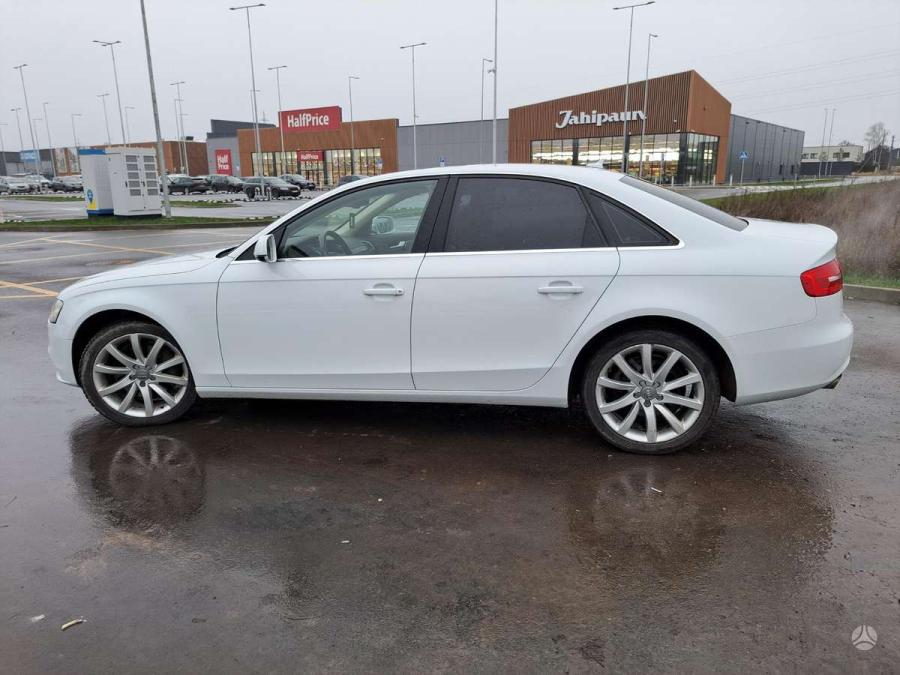 Balts Audi A4 2013 Kauņa, ar dzinēja tilpumu 1.98 L un nobraukumu 162 tūkst. km par 8800 €, foto 5 vietnē AUTOMOTO.COM.LV
