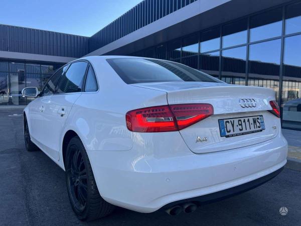Balts Audi A4 2013 Kauņa, ar dzinēja tilpumu 1.97 L un nobraukumu 234 tūkst. km par 7900 €, foto 2 vietnē AUTOMOTO.COM.LV