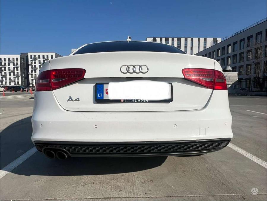 White Audi A4 2014 in Vilnius, with an engine capacity of 1.98 L and mileage of 141 thousand km for 7800 €, photo 12 on AUTOMOTO.COM.LV