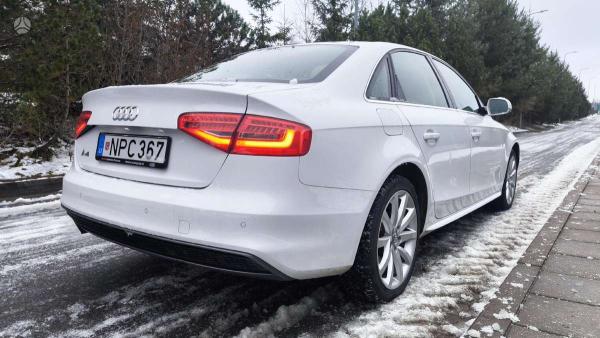 White Audi A4 2014 in Vilnius, with an engine capacity of 1.98 L and mileage of 175 thousand km for 7600 €, photo 7 on AUTOMOTO.COM.LV