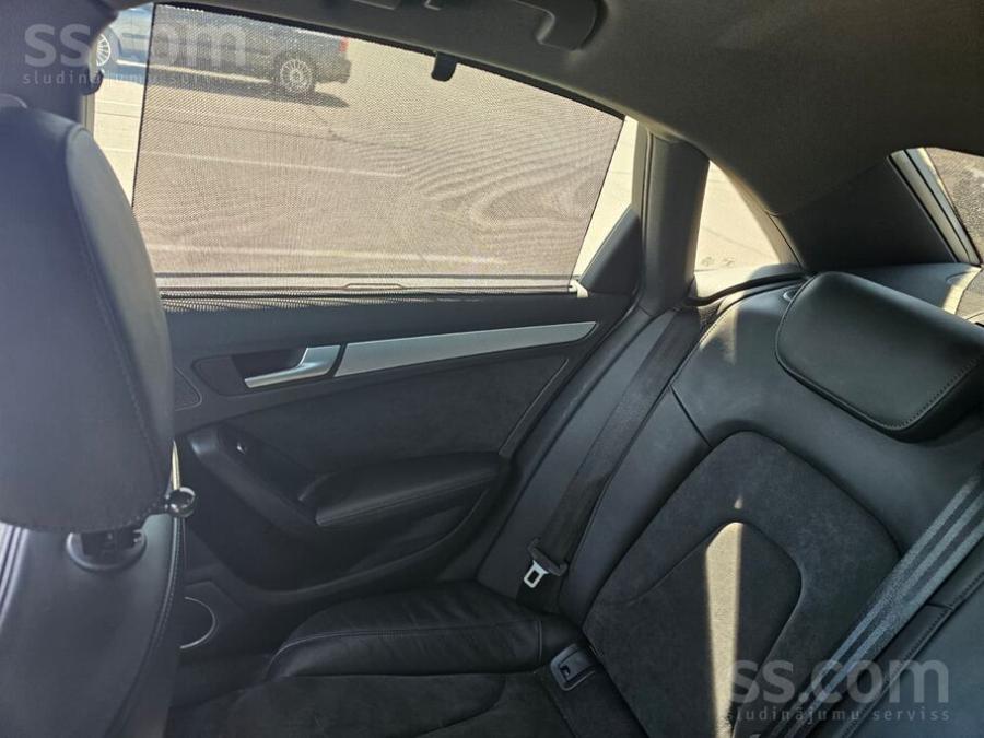 White Audi A4 2015 in Riga, with an engine capacity of 1.80 L and mileage of 91 thousand km for 13400 €, photo 13 on AUTOMOTO.COM.LV