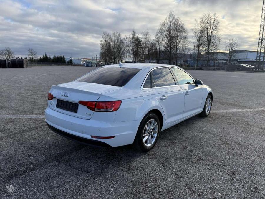 White Audi A4 2016 in Marijampole, with an engine capacity of 1.40 L and mileage of 197 thousand km for 10950 €, photo 3 on AUTOMOTO.COM.LV
