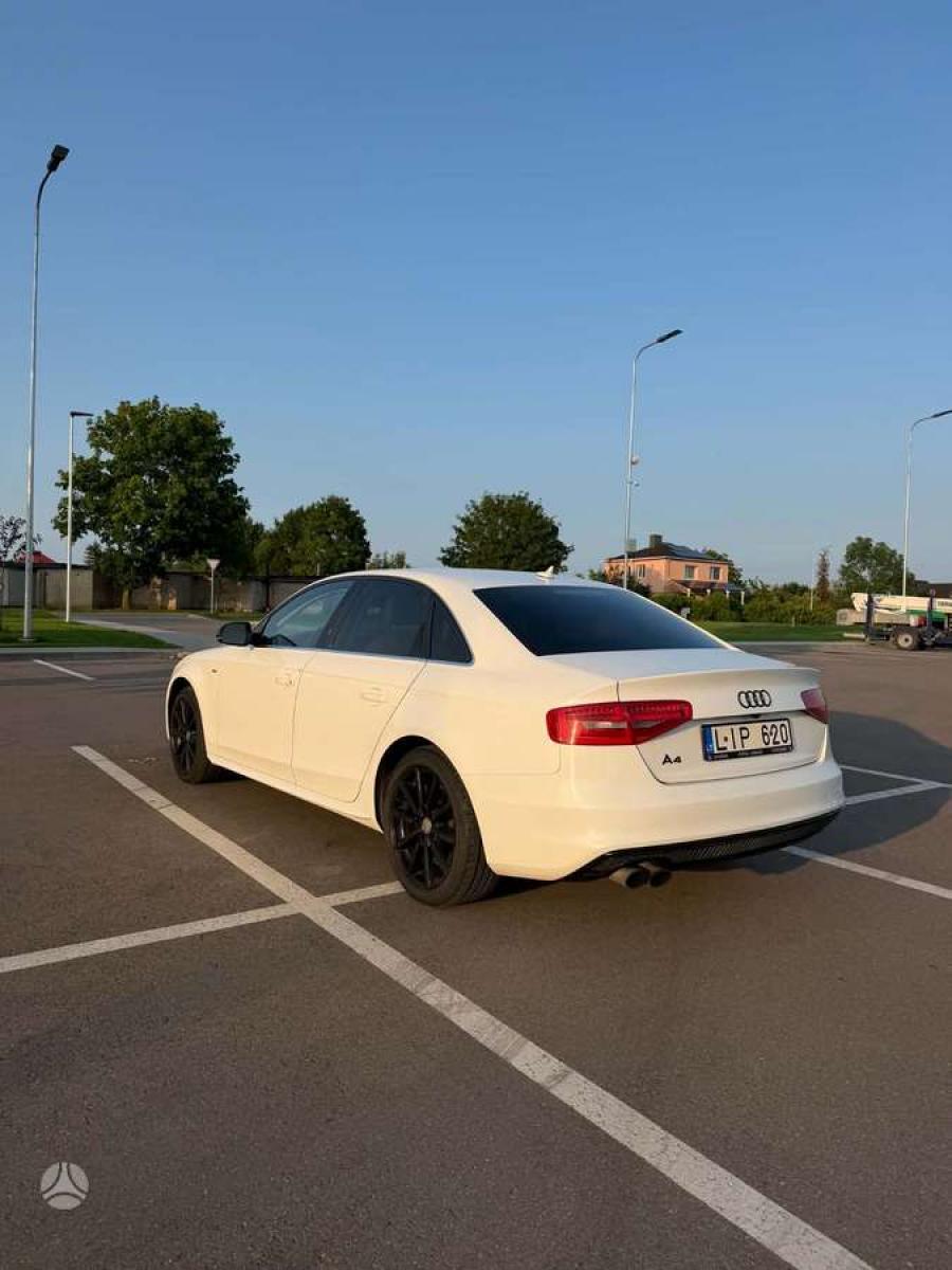 White Audi A4 2016 in Kaunas, with an engine capacity of 1.98 L and mileage of 168 thousand km for 10000 €, photo 5 on AUTOMOTO.COM.LV