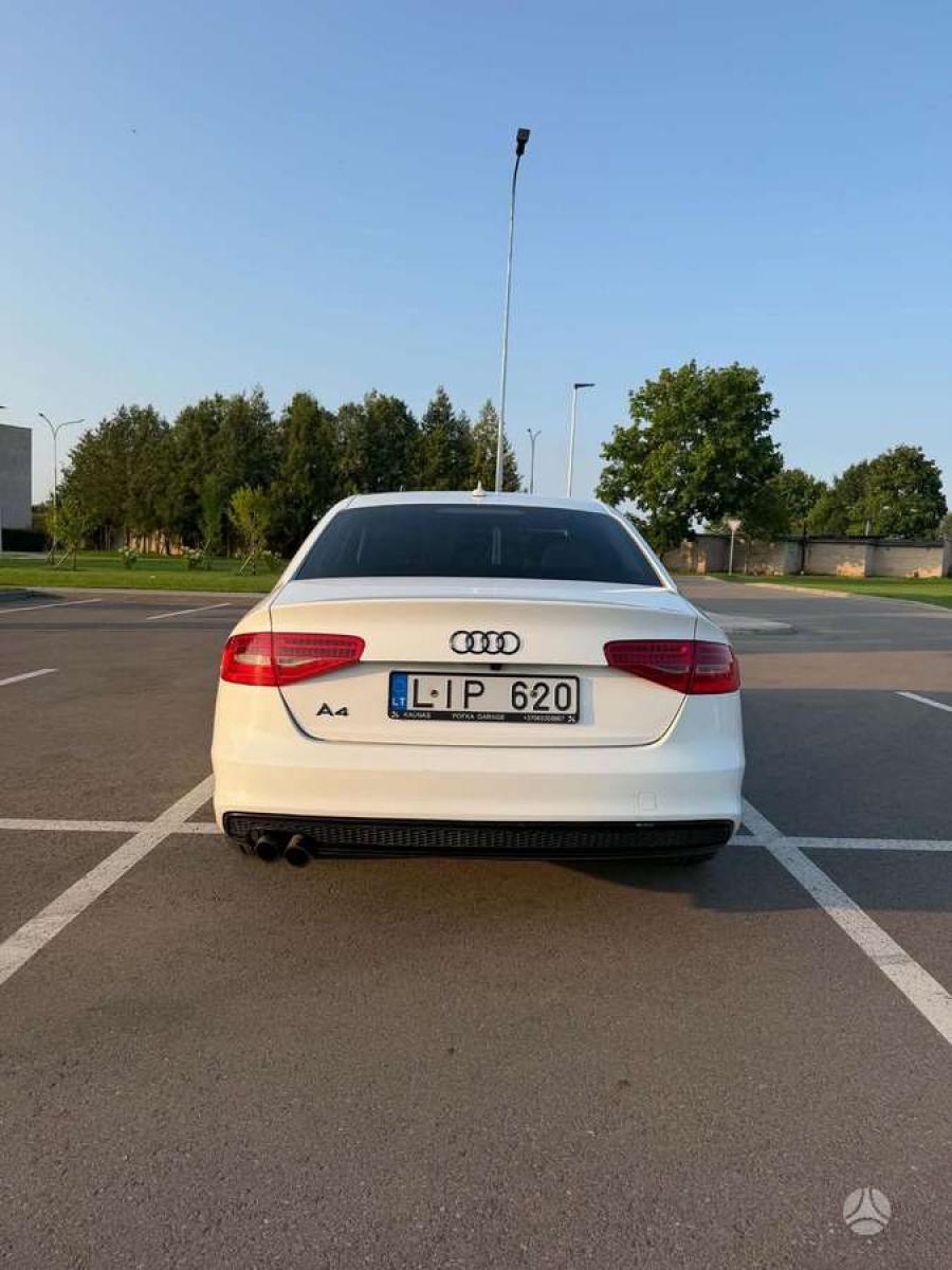 White Audi A4 2016 in Kaunas, with an engine capacity of 1.98 L and mileage of 168 thousand km for 10000 €, photo 7 on AUTOMOTO.COM.LV