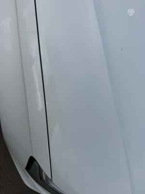 White Audi A4 2016 in Kaunas, with an engine capacity of 1.98 L and mileage of 168 thousand km for 10000 €, photo 15 on AUTOMOTO.COM.LV