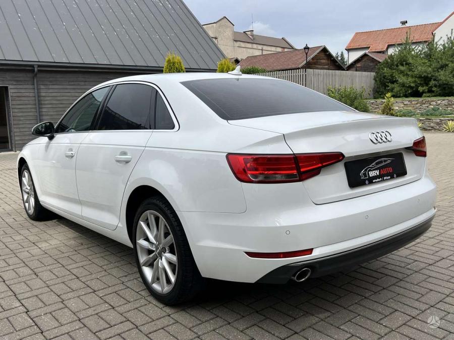 White Audi A4 2017 in Kedainiai, with an engine capacity of 1.97 L and mileage of 313 thousand km for 10950 €, photo 20 on AUTOMOTO.COM.LV