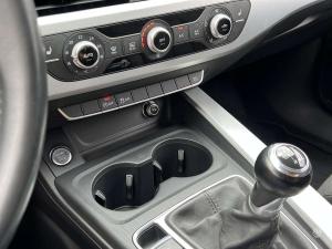White Audi A4 2017 in Kedainiai, with an engine capacity of 1.97 L and mileage of 313 thousand km for 10950 €, photo 37 on AUTOMOTO.COM.LV