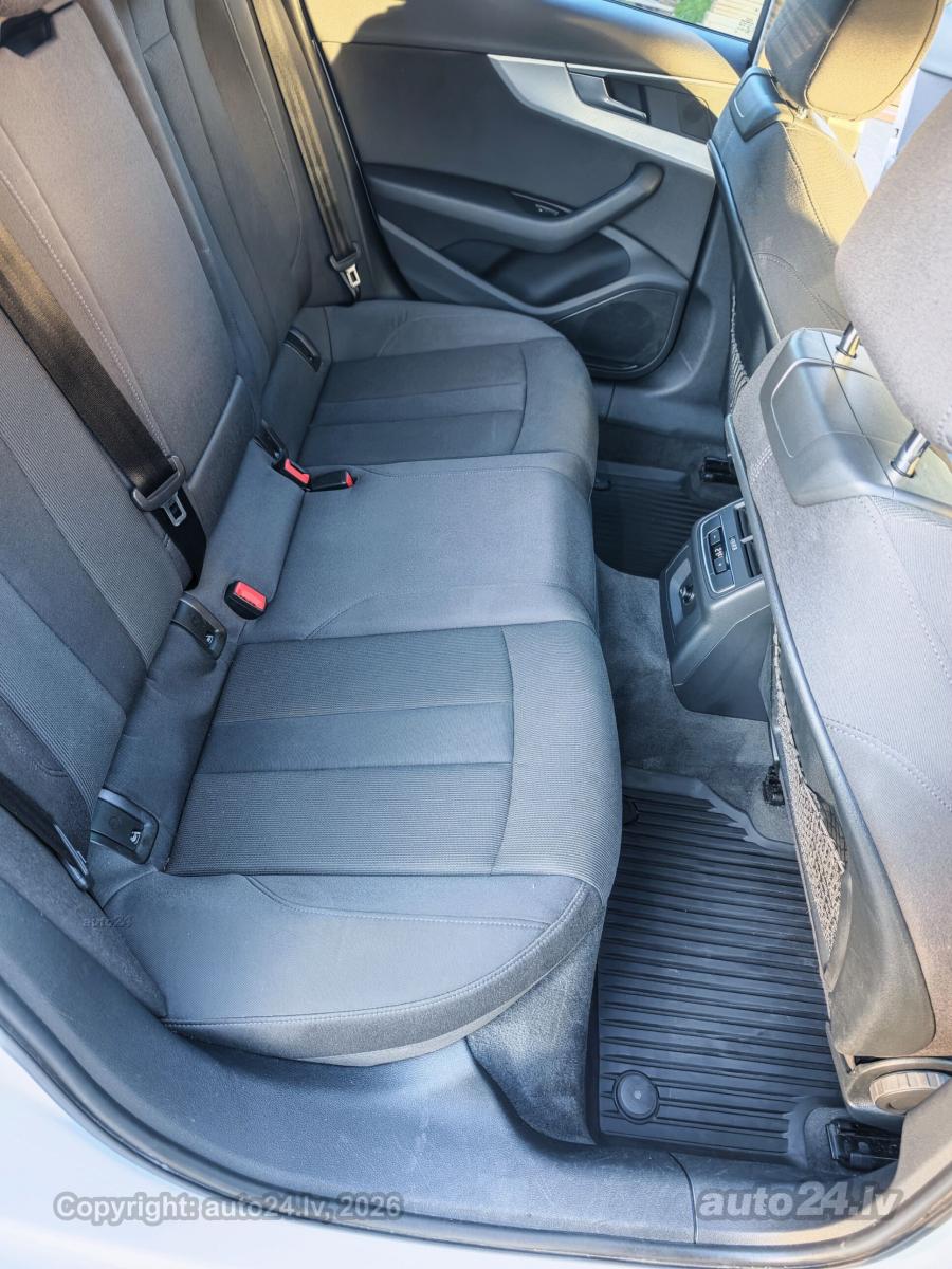 Balts Audi A4 2017 Tallina, ar dzinēja tilpumu 1.40 L un nobraukumu 226 tūkst. km par 13900 €, foto 10 vietnē AUTOMOTO.COM.LV