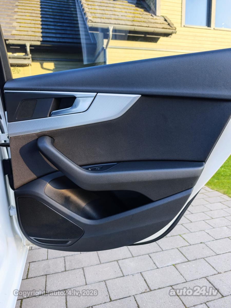Balts Audi A4 2017 Tallina, ar dzinēja tilpumu 1.40 L un nobraukumu 226 tūkst. km par 13900 €, foto 19 vietnē AUTOMOTO.COM.LV
