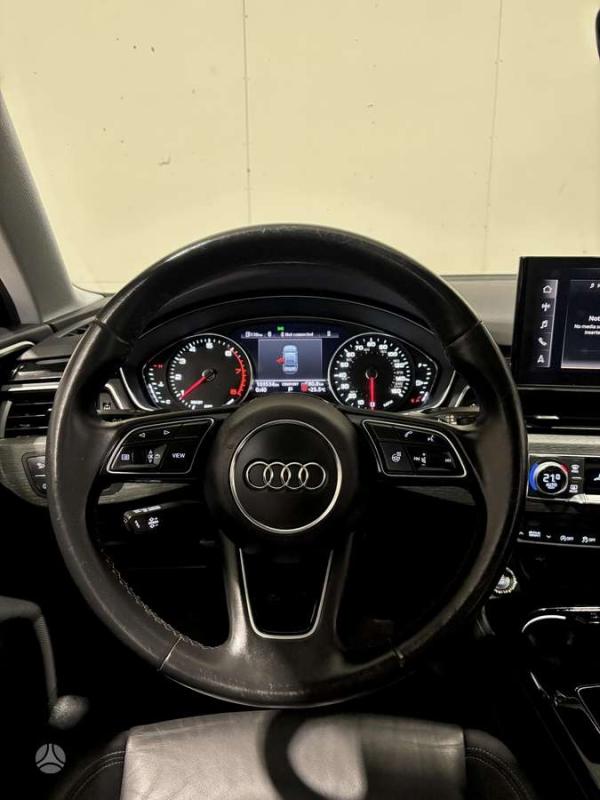 White Audi A4 2021 in Klaipeda, with an engine capacity of 1.98 L and mileage of 104 thousand km for 21800 €, photo 2 on AUTOMOTO.COM.LV