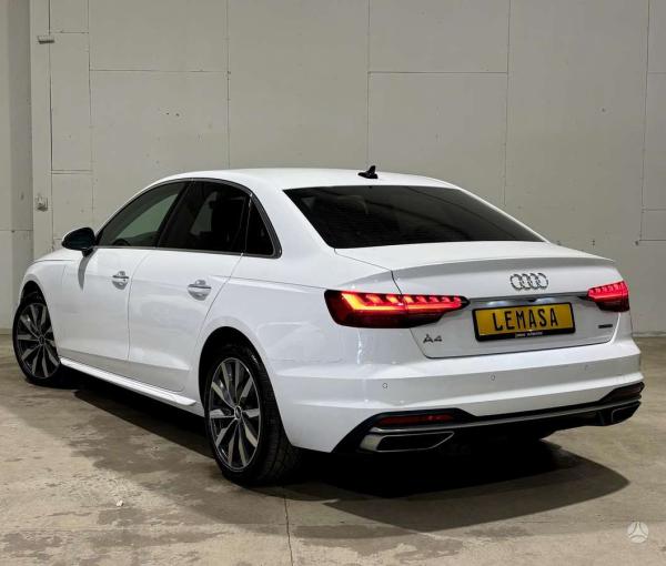 White Audi A4 2021 in Klaipeda, with an engine capacity of 1.98 L and mileage of 104 thousand km for 21800 €, photo 9 on AUTOMOTO.COM.LV