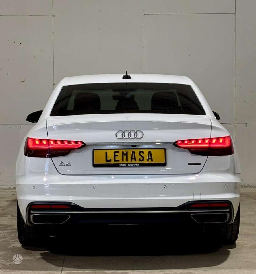 White Audi A4 2021 in Klaipeda, with an engine capacity of 1.98 L and mileage of 104 thousand km for 21800 €, photo 15 on AUTOMOTO.COM.LV