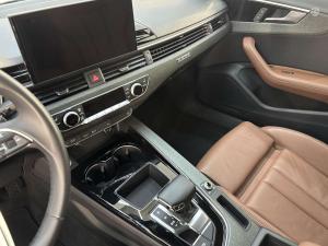 Balts Audi A4 2021 Viļņa, ar dzinēja tilpumu 1.98 L un nobraukumu 122 tūkst. km par 25850 €, foto 31 vietnē AUTOMOTO.COM.LV