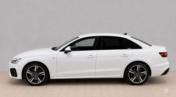 White Audi A4 2023 in Kaunas, with an engine capacity of 1.98 L and mileage of 52 thousand km for 27500 €, photo 2 on AUTOMOTO.COM.LV