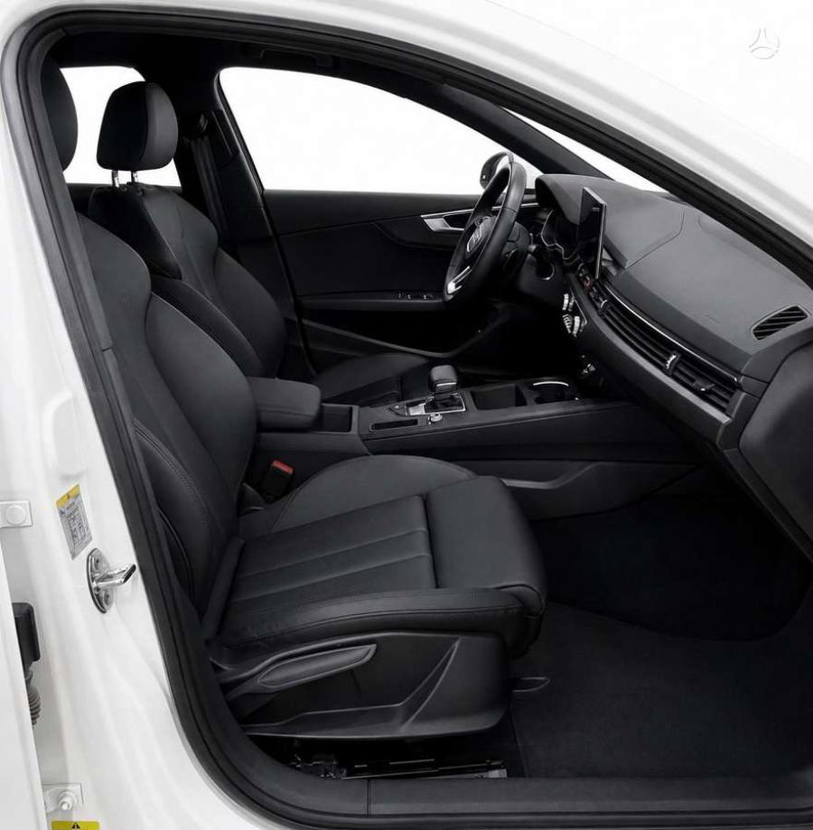 White Audi A4 2023 in Kaunas, with an engine capacity of 1.98 L and mileage of 52 thousand km for 27500 €, photo 7 on AUTOMOTO.COM.LV