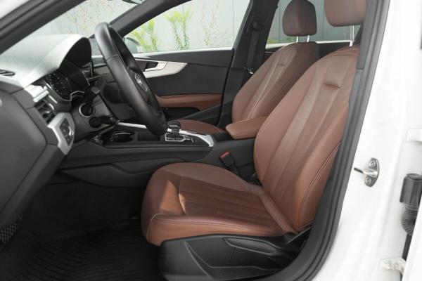 Balts Audi A4 2023 Viļņa, ar dzinēja tilpumu 2.00 L un nobraukumu 46 tūkst. km par 29950 €, foto 9 vietnē AUTOMOTO.COM.LV