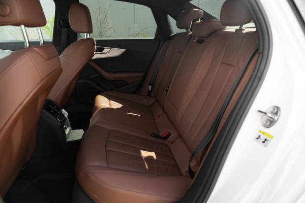 Balts Audi A4 2023 Viļņa, ar dzinēja tilpumu 2.00 L un nobraukumu 46 tūkst. km par 29950 €, foto 10 vietnē AUTOMOTO.COM.LV