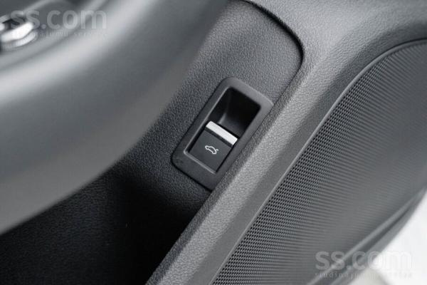 Белый Ауди А4 2024 в Рига, объемом двигателя 2.00 л и пробегом 14 тыс. км за 32900 €, фото 7 на AUTOMOTO.COM.LV