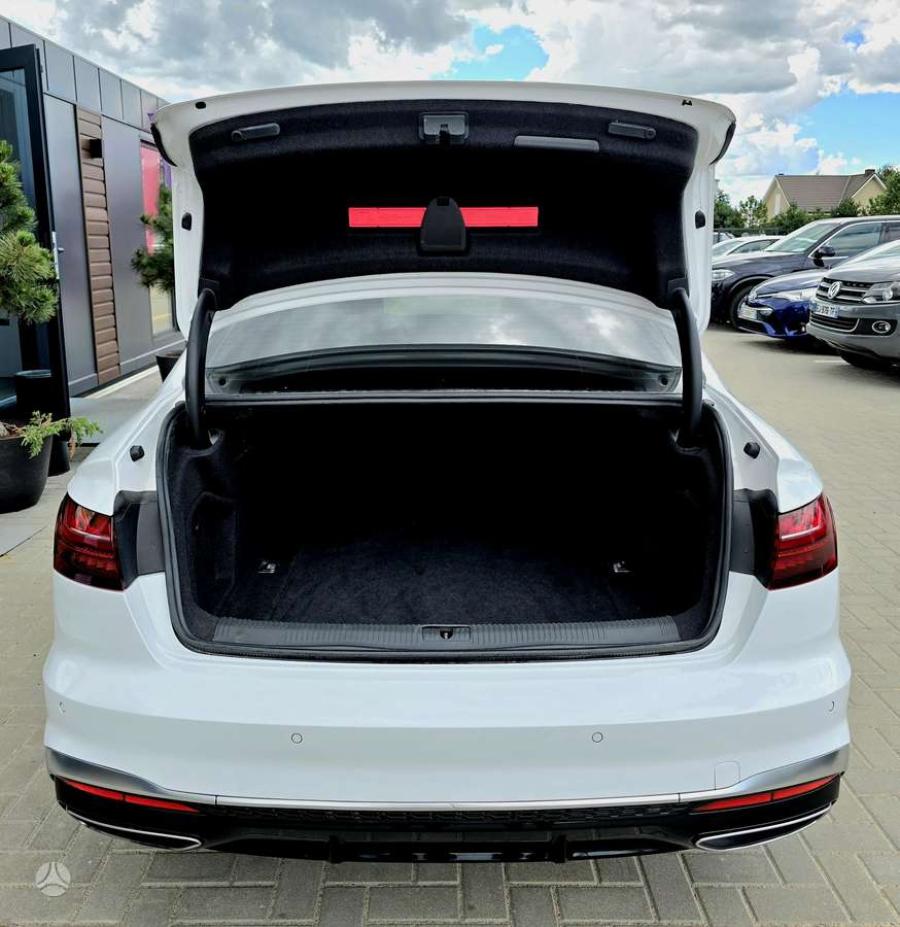 White Audi A4 2024 in Taurage, with an engine capacity of 2.00 L and mileage of 50 thousand km for 20800 €, photo 37 on AUTOMOTO.COM.LV
