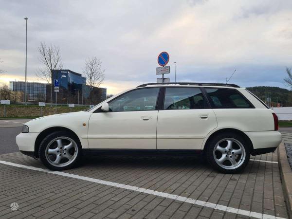 Balts Audi A4 1998 Viļņa, ar dzinēja tilpumu 2.50 L un nobraukumu 207 tūkst. km par 1500 €, foto 4 vietnē AUTOMOTO.COM.LV