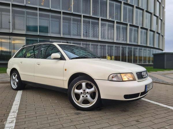 Balts Audi A4 1998 Viļņa, ar dzinēja tilpumu 2.50 L un nobraukumu 207 tūkst. km par 1500 €, foto 9 vietnē AUTOMOTO.COM.LV