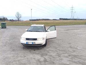 White Audi A4 2000 in Kaunas, with an engine capacity of 1.90 L and mileage of 250 thousand km for 1600 €, photo  on AUTOMOTO.COM.LV