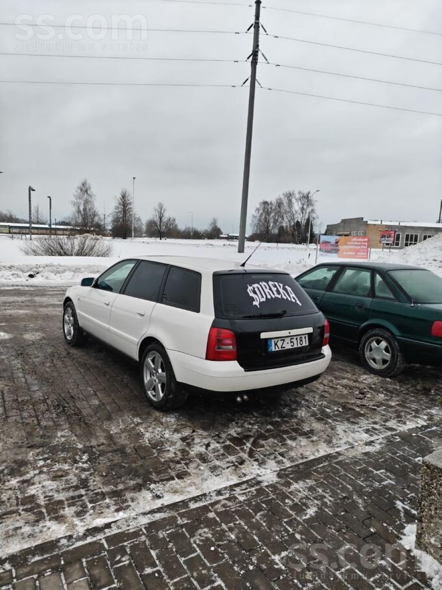 Белый Ауди А4 2001 в Салдус, объемом двигателя 1.90 л и пробегом 256 тыс. км за 1950 €, фото 9 на AUTOMOTO.COM.LV