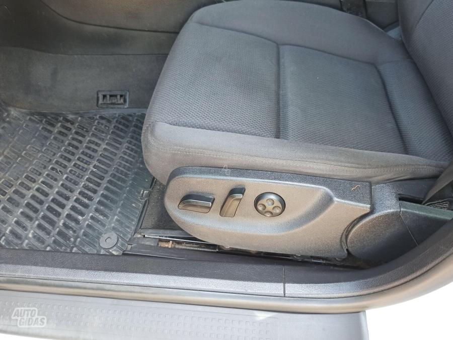 White Audi A4 2001 in Vilnius, with an engine capacity of 2.50 L and mileage of 374 thousand km for 1200 €, photo 20 on AUTOMOTO.COM.LV