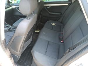 White Audi A4 2001 in Vilnius, with an engine capacity of 2.50 L and mileage of 374 thousand km for 1200 €, photo 22 on AUTOMOTO.COM.LV