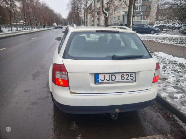 White Audi A4 2003 in Radviliskis, with an engine capacity of 1.89 L and mileage of 415 thousand km for 1250 €, photo 4 on AUTOMOTO.COM.LV