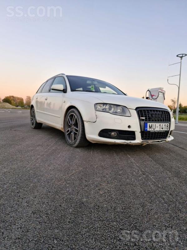 Balts Audi A4 2004 Bauska, ar dzinēja tilpumu 2.50 L un nobraukumu 320 tūkst. km par 1200 €, foto 1 vietnē AUTOMOTO.COM.LV