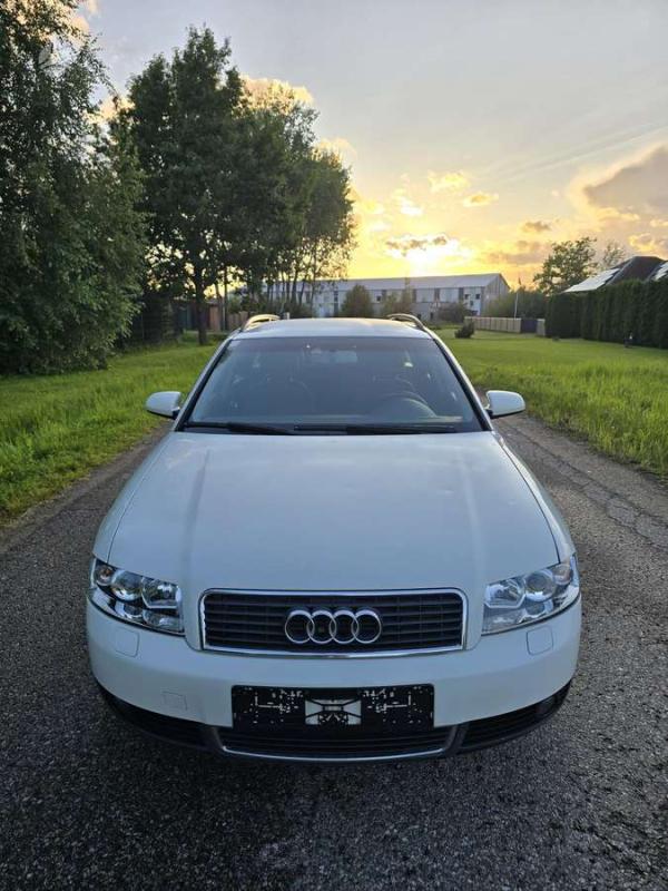White Audi A4 2004 in Utena, with an engine capacity of 1.90 L and mileage of 256 thousand km for 2000 €, photo 7 on AUTOMOTO.COM.LV