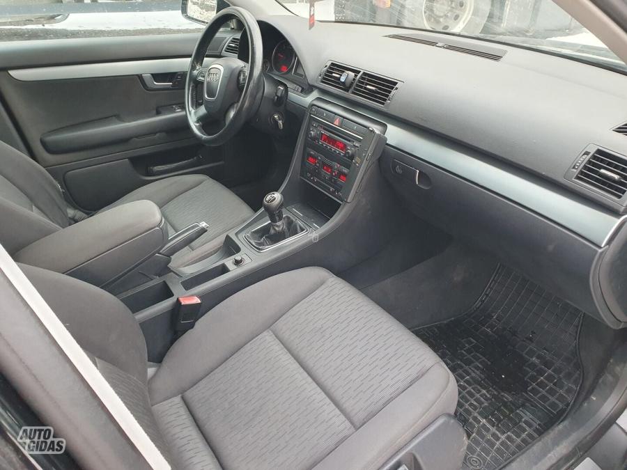 Balts Audi A4 2005 Kauņa, ar dzinēja tilpumu 2.00 L un nobraukumu 350 tūkst. km par 1999 €, foto 6 vietnē AUTOMOTO.COM.LV