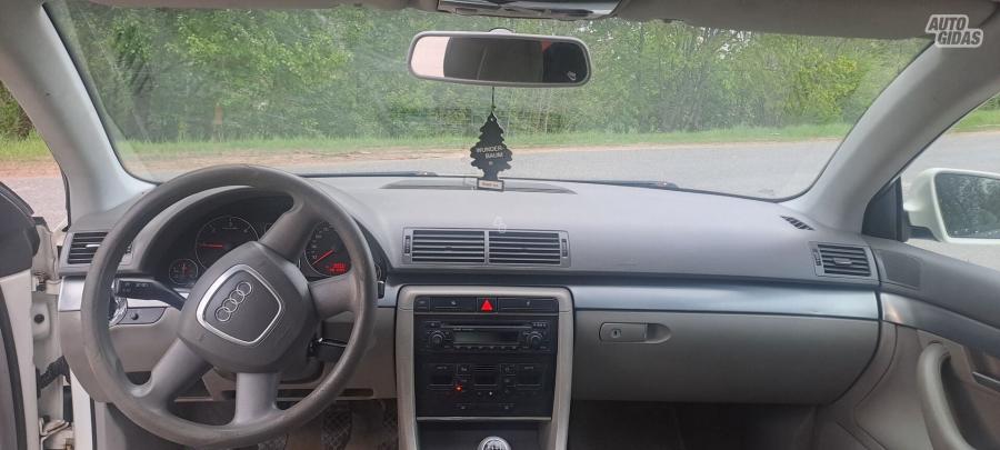 Balts Audi A4 2005 Kaišiadorys, ar dzinēja tilpumu 2.00 L un nobraukumu 381 tūkst. km par 1750 €, foto 14 vietnē AUTOMOTO.COM.LV