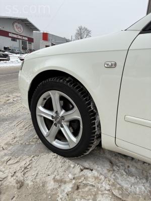 Balts Audi A4 2006 Rīga, ar dzinēja tilpumu 1.90 L un nobraukumu 285 tūkst. km par 2850 €, foto 15 vietnē AUTOMOTO.COM.LV