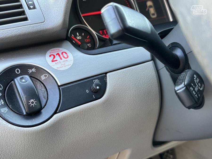 Balts Audi A4 2006 Kauņa, ar dzinēja tilpumu 2.00 L un nobraukumu 280 tūkst. km par 2999 €, foto 14 vietnē AUTOMOTO.COM.LV