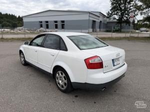 White Audi A4 2006 in Ukmerge, with an engine capacity of 1.80 L and mileage of 320 thousand km for 650 €, photo 4 on AUTOMOTO.COM.LV