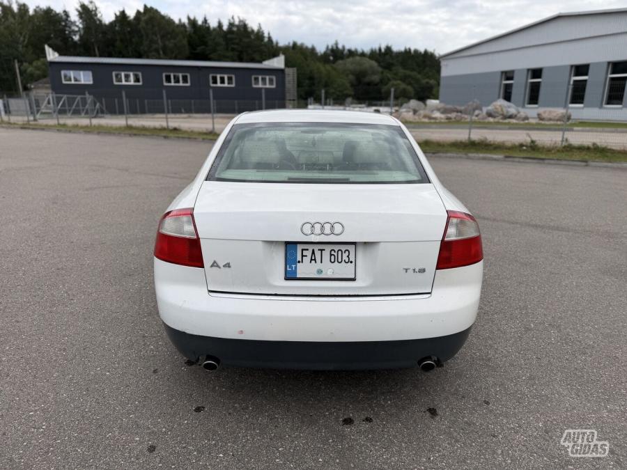 White Audi A4 2006 in Ukmerge, with an engine capacity of 1.80 L and mileage of 320 thousand km for 650 €, photo 5 on AUTOMOTO.COM.LV