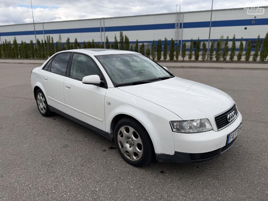 White Audi A4 2006 in Ukmerge, with an engine capacity of 1.80 L and mileage of 320 thousand km for 650 €, photo 8 on AUTOMOTO.COM.LV
