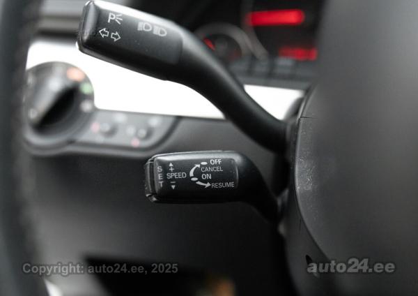 Белый Ауди А4 2007 в Таллин, объемом двигателя 2.70 л и пробегом 397 тыс. км за 2989 €, фото 11 на AUTOMOTO.COM.LV