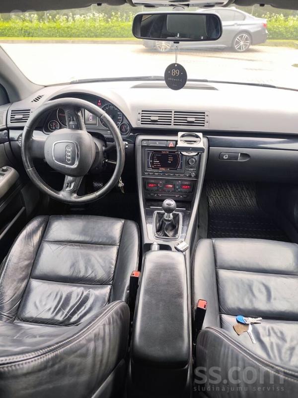 White Audi A4 2007 in Jurmala, with an engine capacity of 2.00 L and mileage of 276 thousand km for 4500 €, photo 6 on AUTOMOTO.COM.LV