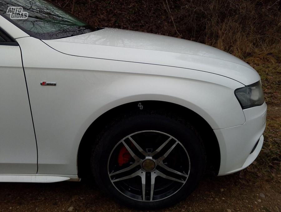 White Audi A4 2008 in Trakai, with an engine capacity of 1.80 L and mileage of 322 thousand km for 3500 €, photo 5 on AUTOMOTO.COM.LV