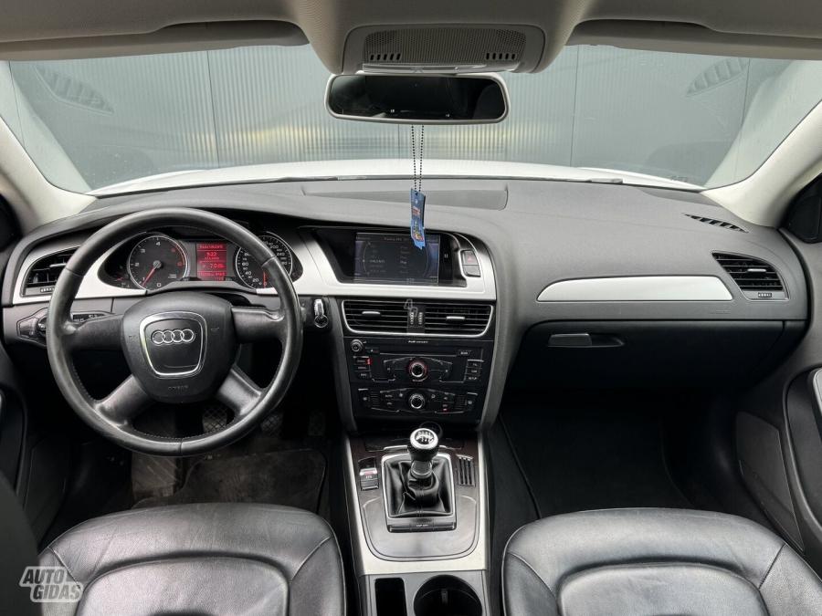 White Audi A4 2008 in Panevezys, with an engine capacity of 2.00 L and mileage of 470 thousand km for 3700 €, photo 14 on AUTOMOTO.COM.LV